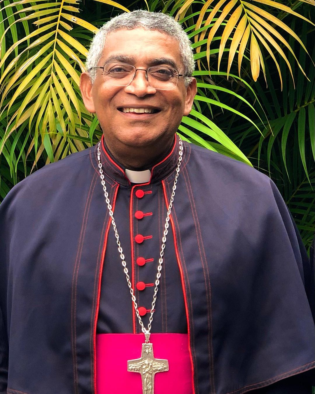 [Artigo] Como os Jovens estão vivendo a Fé no contexto urbano? - Jovens Conectados - Comissão ...